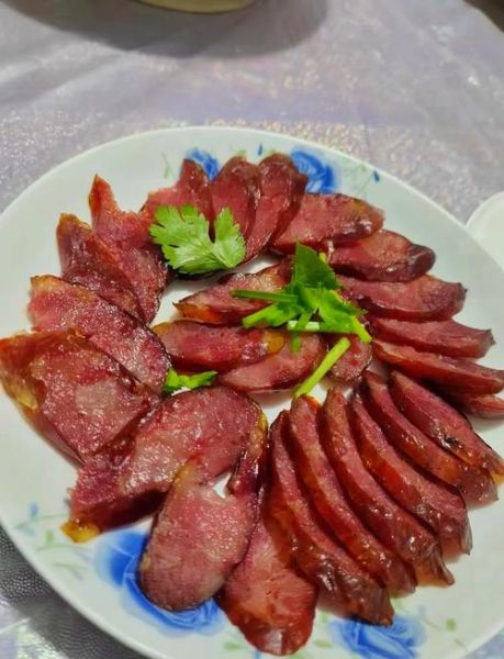 腊肠怎么吃_腊肠怎么蒸才好吃-第1张图片-山城妙识