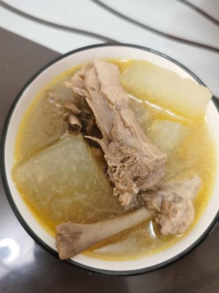 鸡腿怎么做好吃清汤_鸡腿清汤的家常做法-第1张图片-山城妙识