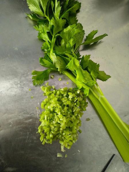 降血压蔬菜第一名_芹菜怎么吃最有效-第2张图片-山城妙识