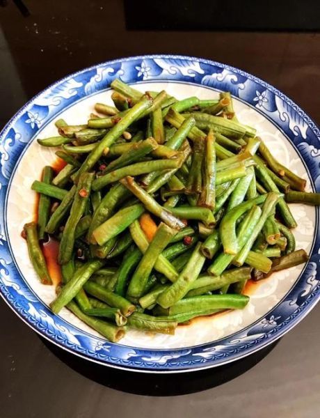 豇豆怎么炒好吃_豇豆炒多久才熟-第3张图片-山城妙识
