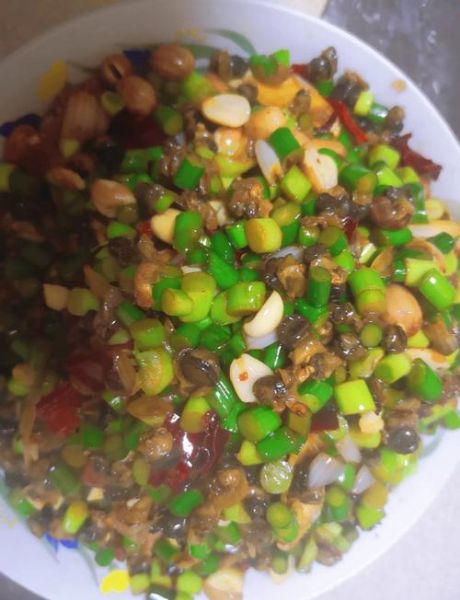螺丝怎么烧才好吃_螺丝肉去腥技巧-第2张图片-山城妙识