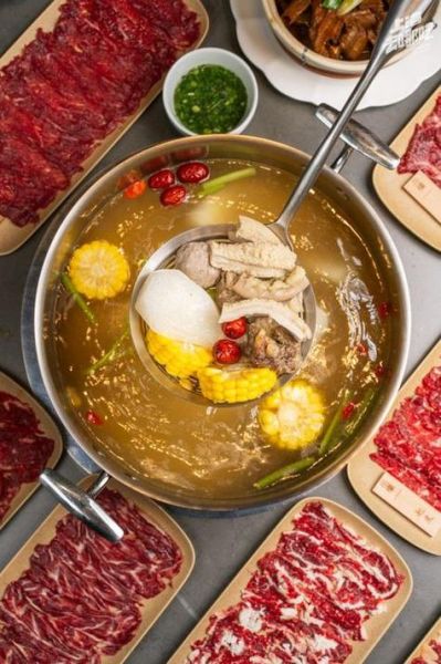 腊肉清汤火锅怎么做_腊肉清汤火锅底料配方-第1张图片-山城妙识 腊肉清汤火锅怎么做_腊肉清汤火锅底料配方-第1张图片-山城妙识