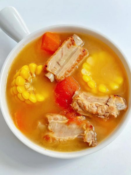 番茄排骨汤怎么炖好喝又营养_番茄排骨汤炖多久最入味-第1张图片-山城妙识