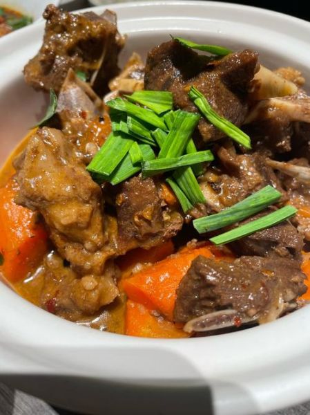 红烧羊肉怎么做好吃_红烧羊肉的家常做法步骤-第1张图片-山城妙识