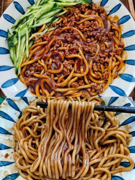 肉炸酱怎么做_炸酱面肉酱配方-第3张图片-山城妙识