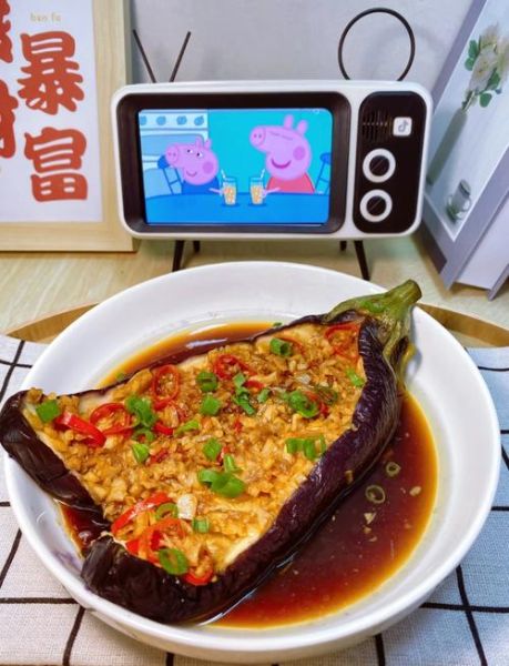 蒜蓉肉末蒸茄子怎么做_蒸茄子多久才软-第1张图片-山城妙识