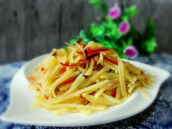 醋溜青椒土豆丝怎么做_醋溜青椒土豆丝家常做法-第2张图片-山城妙识