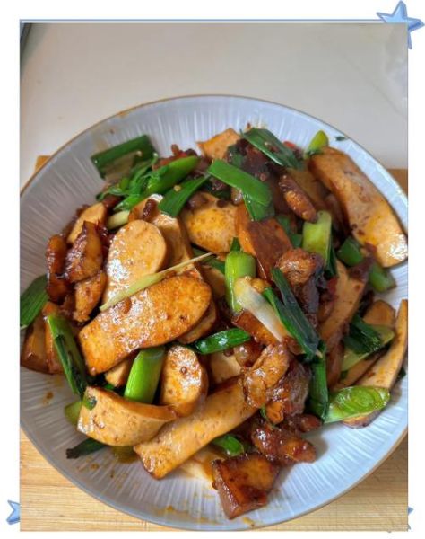 香干回锅肉饭怎么做_香干回锅肉饭热量高吗-第2张图片-山城妙识