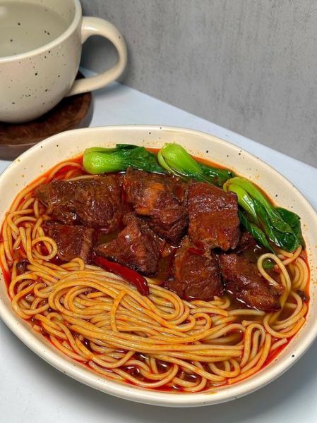 家庭牛肉面简单做法_牛肉面怎么做好吃-第2张图片-山城妙识