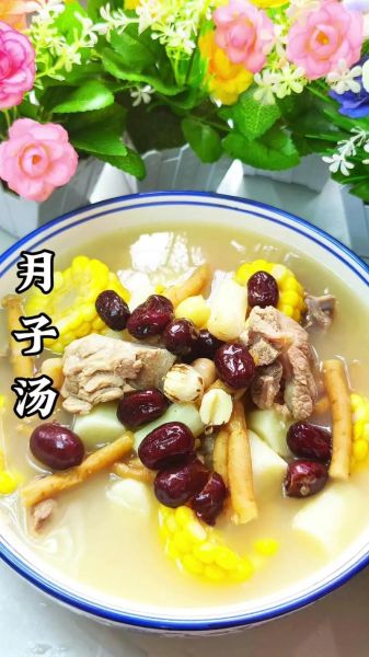 骨头汤怎么炖好喝_骨头汤炖多久最好-第1张图片-山城妙识