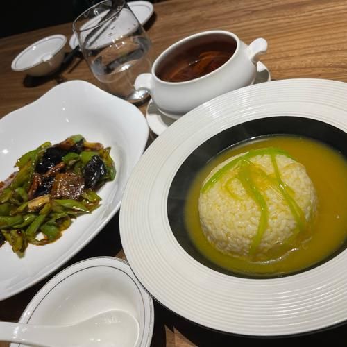 鱼翅捞饭怎么做_鱼翅捞饭家常做法-第2张图片-山城妙识