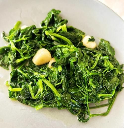 豌豆尖尖怎么炒才嫩_豌豆尖孕妇能吃吗-第1张图片-山城妙识
