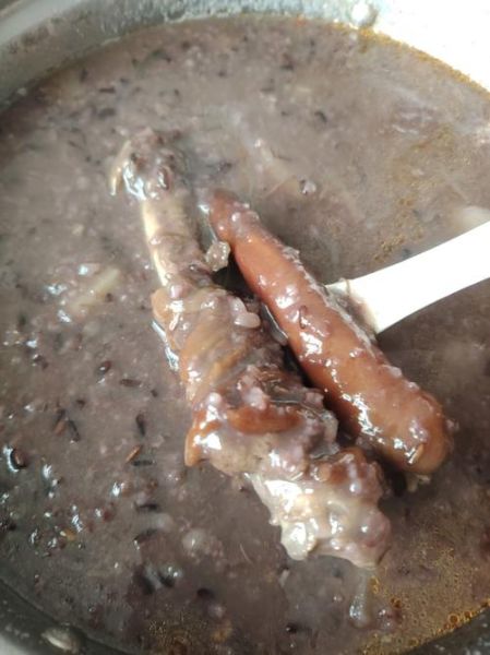 狗肉炖萝卜怎么做_狗肉炖萝卜的家常做法-第1张图片-山城妙识