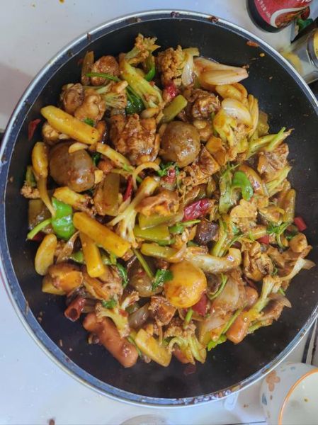 麻辣香锅家常做法_怎么炒才够味-第2张图片-山城妙识