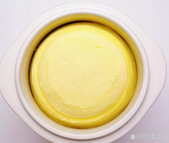 蒸鸡蛋糕的热量是多少卡_减肥能吃吗-第2张图片-山城妙识