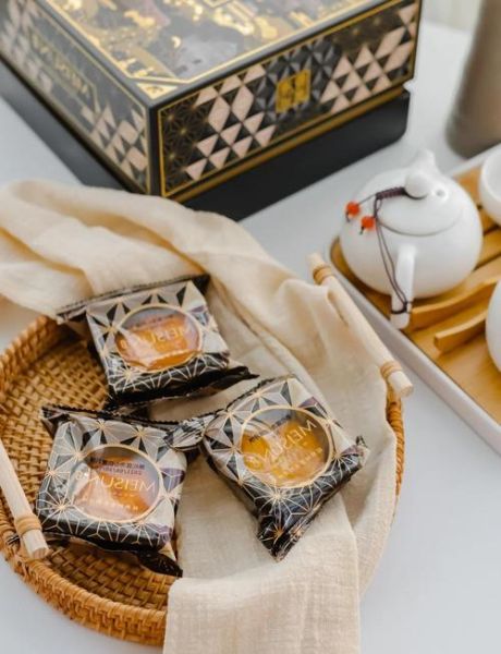 黑松露流心奶黄月饼好吃吗_哪里买得到正品-第1张图片-山城妙识 黑松露流心奶黄月饼好吃吗_哪里买得到正品-第1张图片-山城妙识