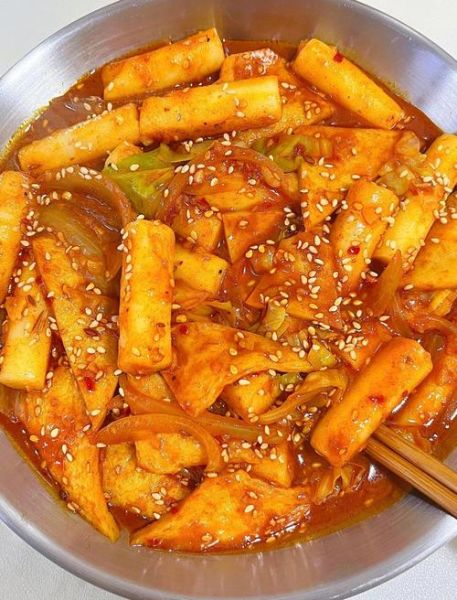 韩式年糕怎么炒_韩式年糕炒多久才软糯-第2张图片-山城妙识