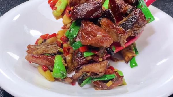 腊鱼怎么做好吃_腊鱼图片大全-第3张图片-山城妙识 腊鱼怎么做好吃_腊鱼图片大全-第3张图片-山城妙识