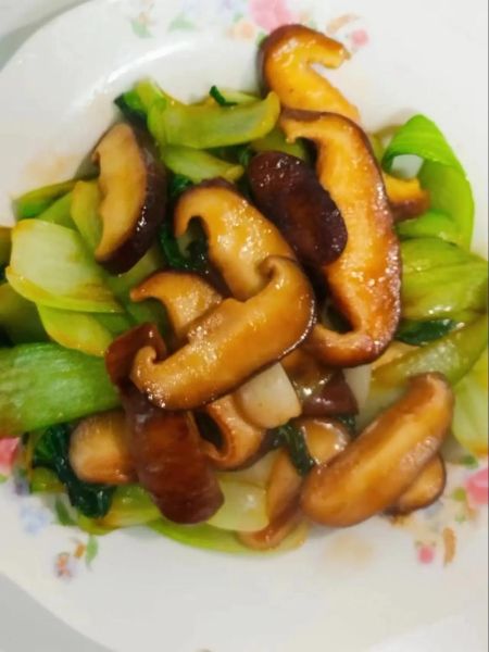香菇菜心怎么做才好吃_香菇菜心最正宗的做法窍门-第1张图片-山城妙识 香菇菜心怎么做才好吃_香菇菜心最正宗的做法窍门-第1张图片-山城妙识