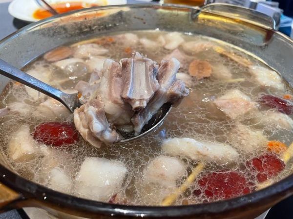 羊肉汤锅图片大全_怎么做才最正宗-第2张图片-山城妙识 羊肉汤锅图片大全_怎么做才最正宗-第2张图片-山城妙识