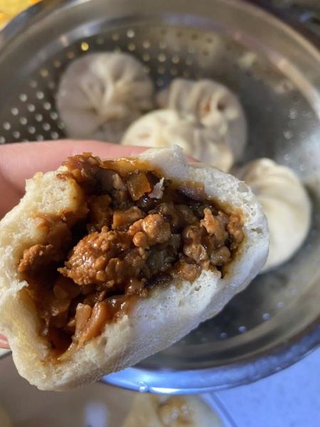 酱肉包热量是多少_减肥能吃酱肉包吗-第2张图片-山城妙识 酱肉包热量是多少_减肥能吃酱肉包吗-第2张图片-山城妙识