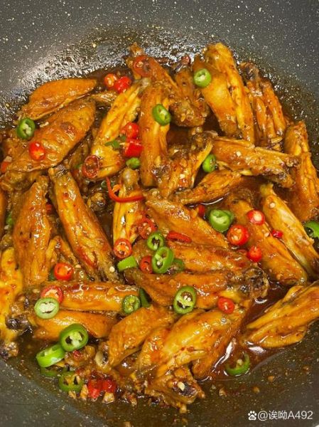 蚝油焖鸡翅怎么做_蚝油焖鸡翅需要焯水吗-第3张图片-山城妙识 蚝油焖鸡翅怎么做_蚝油焖鸡翅需要焯水吗-第3张图片-山城妙识