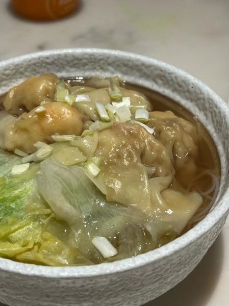 蚝油焖鸡翅怎么做_蚝油焖鸡翅需要焯水吗-第1张图片-山城妙识 蚝油焖鸡翅怎么做_蚝油焖鸡翅需要焯水吗-第1张图片-山城妙识