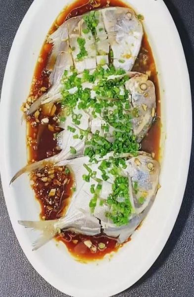 大银鲳鱼怎么做好吃_清蒸大银鲳鱼的做法步骤-第1张图片-山城妙识