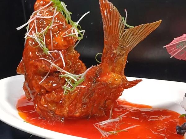 糖醋酥鱼怎么做_糖醋酥鱼的家常做法-第2张图片-山城妙识