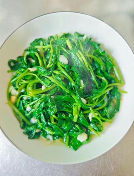 炒空心菜热量_减肥能吃吗-第1张图片-山城妙识