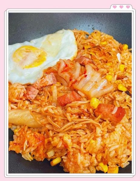 韩式辣白菜炒饭怎么做_辣白菜炒饭需要哪些食材-第1张图片-山城妙识 韩式辣白菜炒饭怎么做_辣白菜炒饭需要哪些食材-第1张图片-山城妙识