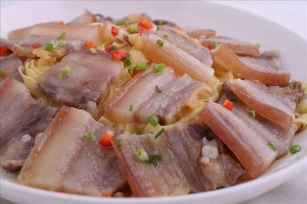 蒸咸肉怎么做好吃_蒸咸肉的家常做法-第1张图片-山城妙识