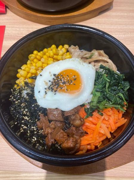韩国拌饭最简单做法_家常版需要哪些材料-第1张图片-山城妙识 韩国拌饭最简单做法_家常版需要哪些材料-第1张图片-山城妙识
