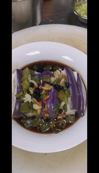 青椒茄子怎么做_家常做法步骤详解-第1张图片-山城妙识 青椒茄子怎么做_家常做法步骤详解-第1张图片-山城妙识