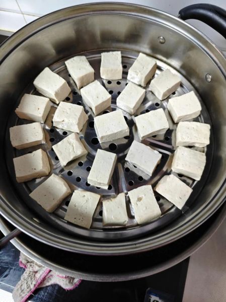 豆腐乳怎样做_自制豆腐乳的详细步骤-第1张图片-山城妙识