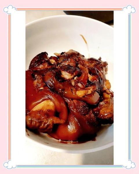 蒸肘子怎么做_蒸肘子需要焯水吗-第1张图片-山城妙识 蒸肘子怎么做_蒸肘子需要焯水吗-第1张图片-山城妙识