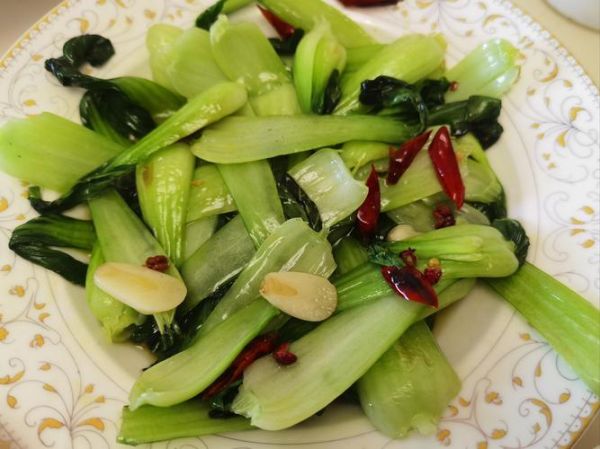 上海青菜怎么炒好吃_上海青炒多久才脆绿-第1张图片-山城妙识 上海青菜怎么炒好吃_上海青炒多久才脆绿-第1张图片-山城妙识