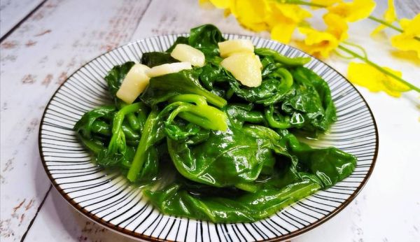 蒜蓉木耳菜怎么做_蒜蓉木耳菜焯水吗-第2张图片-山城妙识 蒜蓉木耳菜怎么做_蒜蓉木耳菜焯水吗-第2张图片-山城妙识