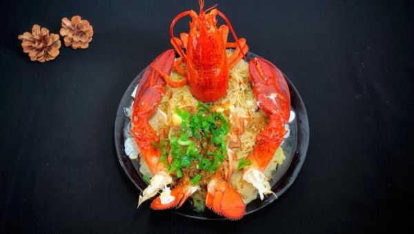 蒜蓉蒸龙虾蒸多长时间_蒜蓉蒸龙虾做法步骤-第2张图片-山城妙识 蒜蓉蒸龙虾蒸多长时间_蒜蓉蒸龙虾做法步骤-第2张图片-山城妙识