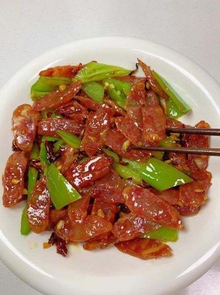 腊肠怎么做好吃_腊肠的材料有哪些-第2张图片-山城妙识 腊肠怎么做好吃_腊肠的材料有哪些-第2张图片-山城妙识