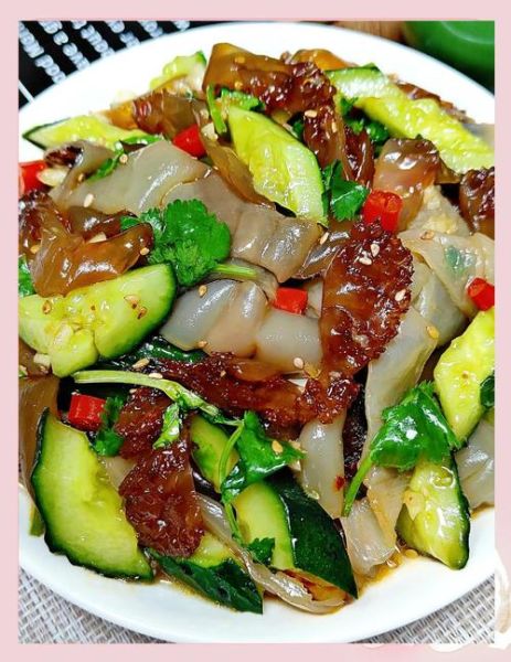 黄瓜拌海蜇皮怎么做_海蜇皮需要焯水吗-第1张图片-山城妙识 黄瓜拌海蜇皮怎么做_海蜇皮需要焯水吗-第1张图片-山城妙识