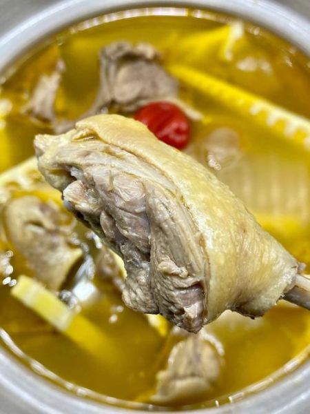 鸭肉汤怎么炖好喝_鸭肉汤放什么食材更香-第1张图片-山城妙识 鸭肉汤怎么炖好喝_鸭肉汤放什么食材更香-第1张图片-山城妙识