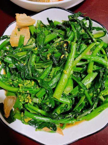 广东菜心怎么炒好吃_广东菜心做法大全家常菜-第2张图片-山城妙识 广东菜心怎么炒好吃_广东菜心做法大全家常菜-第2张图片-山城妙识