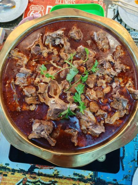 羊蝎子火锅连锁加盟费是多少_羊蝎子火锅加盟多少钱-第3张图片-山城妙识 羊蝎子火锅连锁加盟费是多少_羊蝎子火锅加盟多少钱-第3张图片-山城妙识