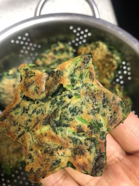 苋菜饼怎么做才松软_苋菜饼的家常做法-第1张图片-山城妙识 苋菜饼怎么做才松软_苋菜饼的家常做法-第1张图片-山城妙识