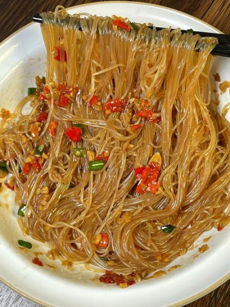蒜蓉粉丝煲的做法_蒜蓉粉丝煲怎么做好吃-第3张图片-山城妙识 蒜蓉粉丝煲的做法_蒜蓉粉丝煲怎么做好吃-第3张图片-山城妙识