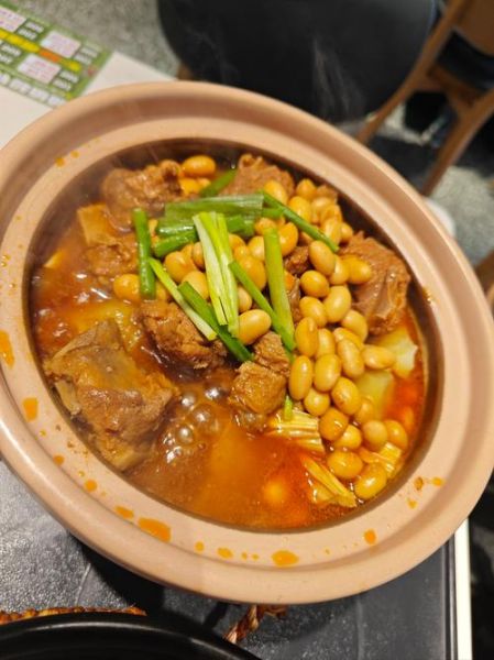 黄豆炖排骨怎么做_黄豆排骨的做法大全-第1张图片-山城妙识 黄豆炖排骨怎么做_黄豆排骨的做法大全-第1张图片-山城妙识