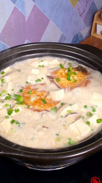 孕妇鲫鱼豆腐汤的做法_鲫鱼豆腐汤孕妇能喝吗-第2张图片-山城妙识 孕妇鲫鱼豆腐汤的做法_鲫鱼豆腐汤孕妇能喝吗-第2张图片-山城妙识