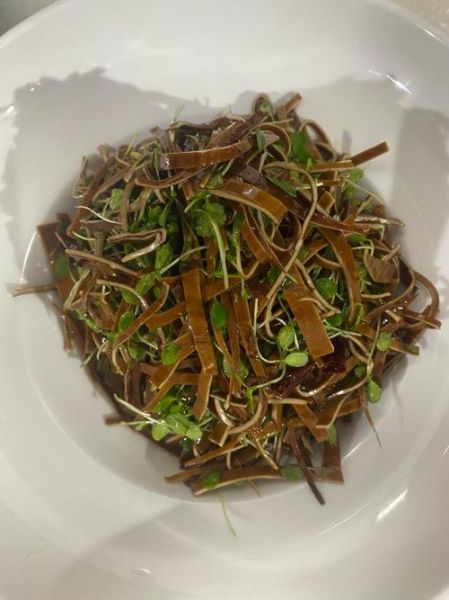 香椿芽拌豆腐怎么做_香椿芽拌豆腐的营养价值-第1张图片-山城妙识