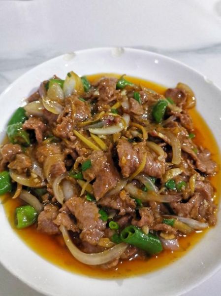 牛肉怎么炒才嫩_炒牛肉嫩不老的技巧-第1张图片-山城妙识